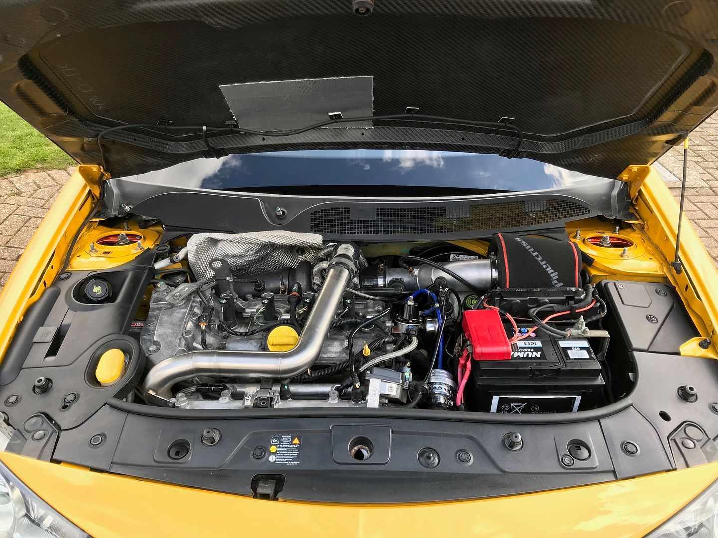 LY Megane R26 - 487bhp - RenaultSportClub.co.uk